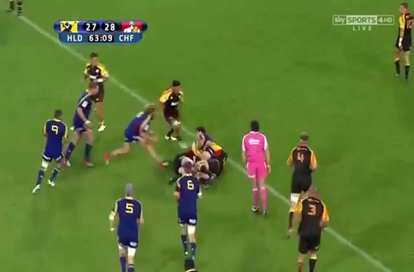 The most entertaining three minutes of rugby.