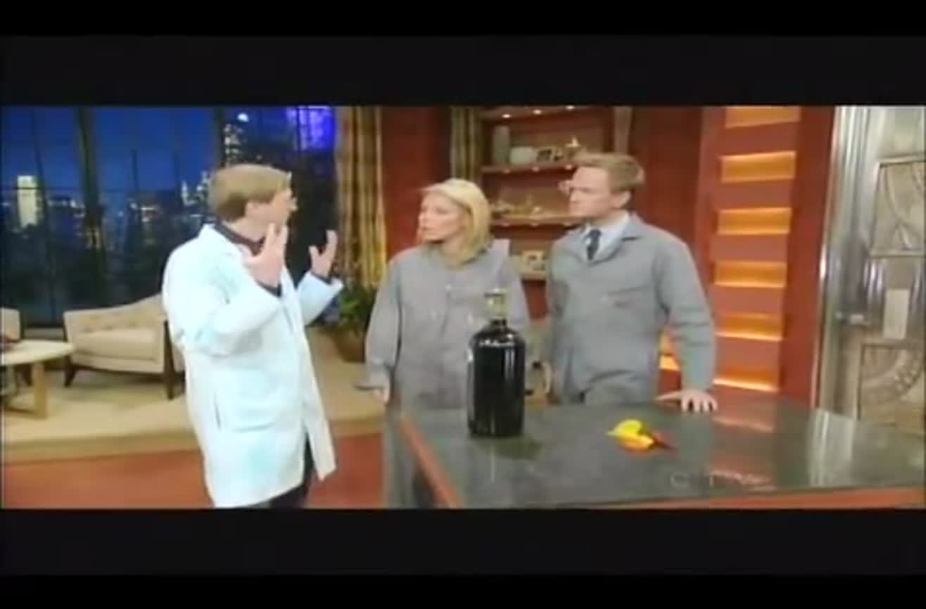 Kelly Ripa and Neil Patrick Harris inhale sulfur hexafluoride.