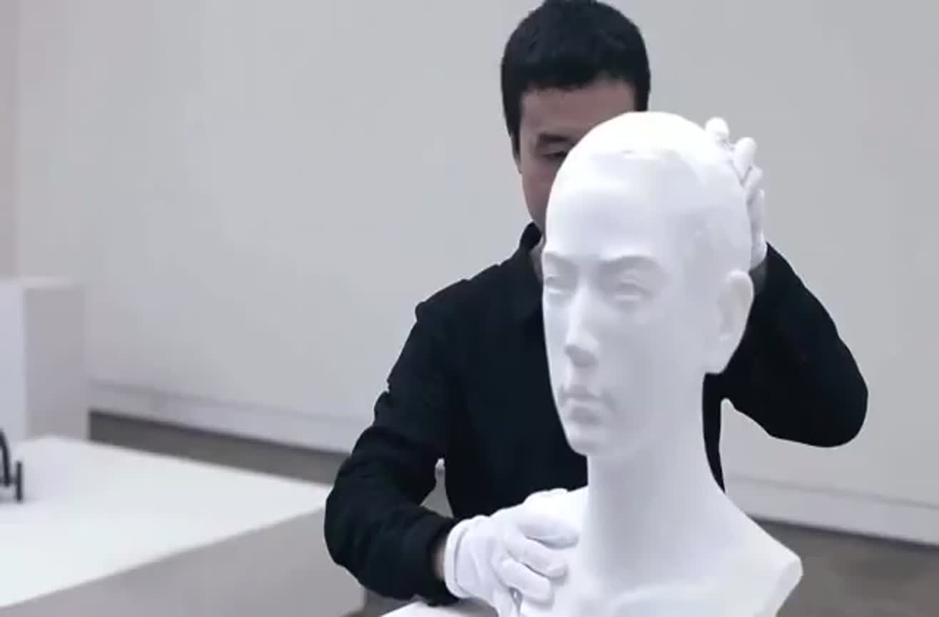 White paper art by Li Hongbo.