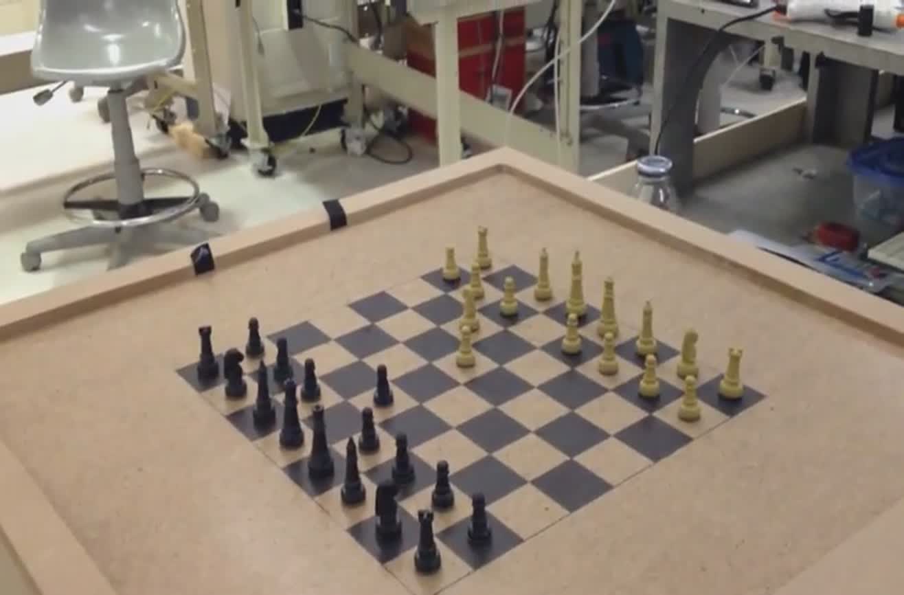 Wireless Arduino Powered Chess