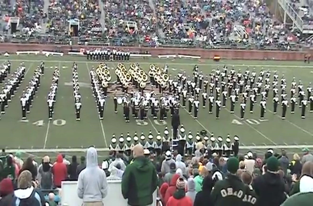 Ohio University marching band performs "Party Rock Anthem".