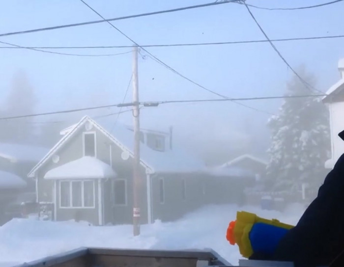 What happens when you put boiling water in a water gun in extremely ...