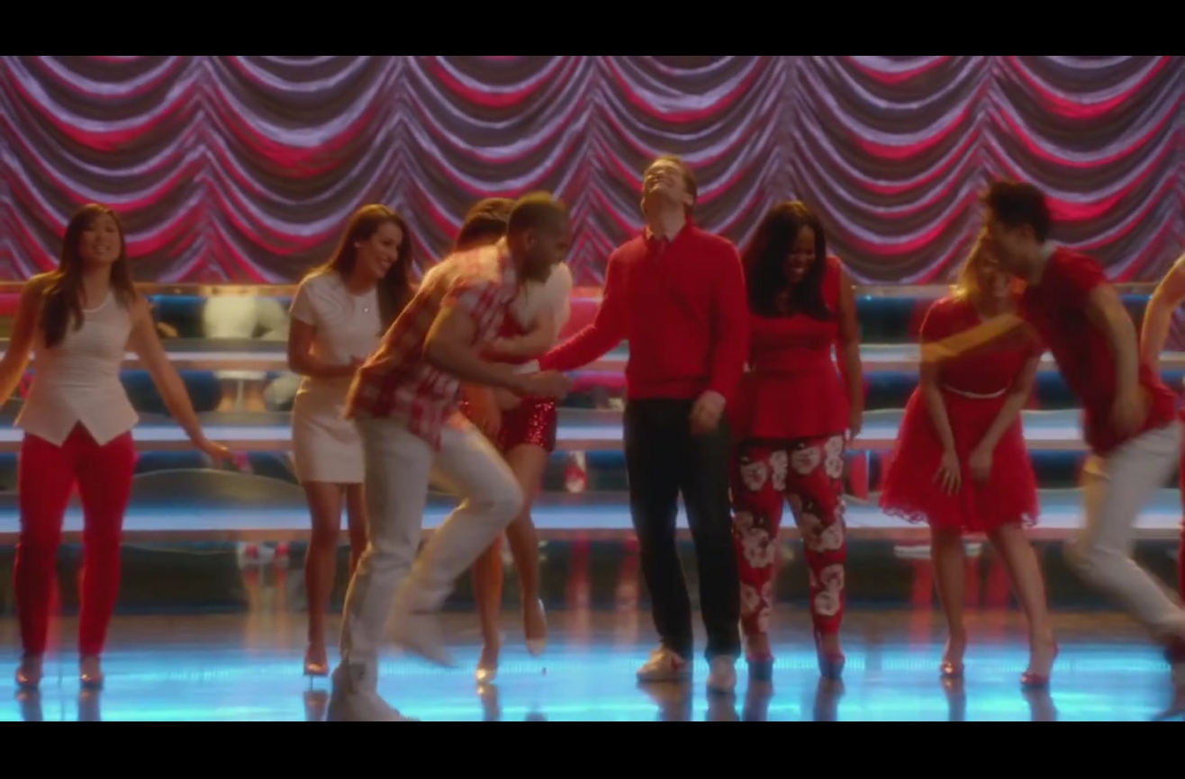 Watch this stunning performance from the stars of "Glee".