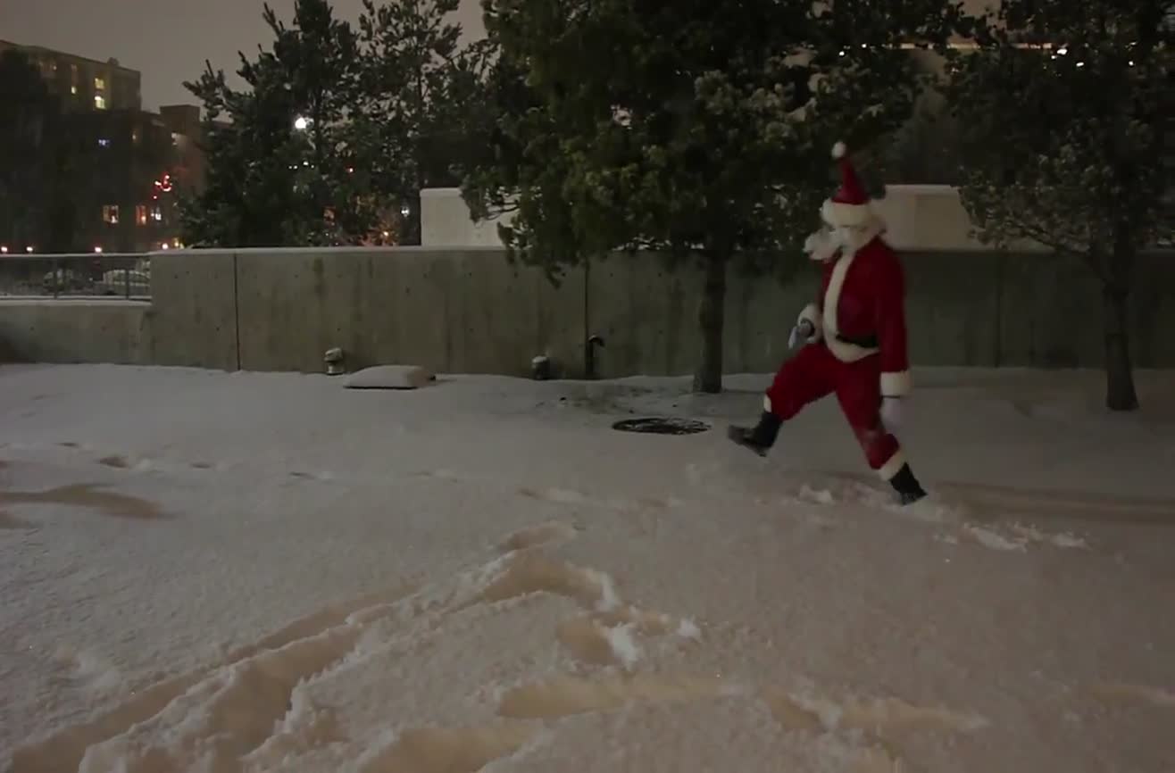 Santa parkour.