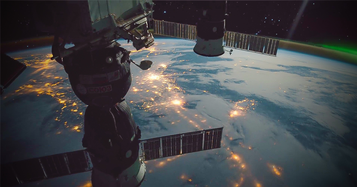 NASA's 4K footage of Earth is edited into this beautiful timelapse video.