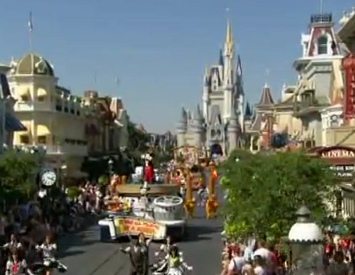 Disney Parks: the secrets, stories, and magic behind the scenes.