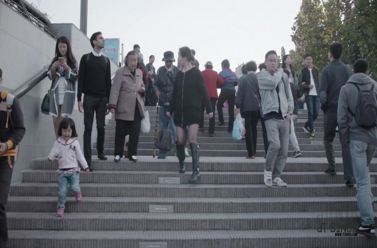 A few filming tricks turn an average stroll through Shanghai into ...