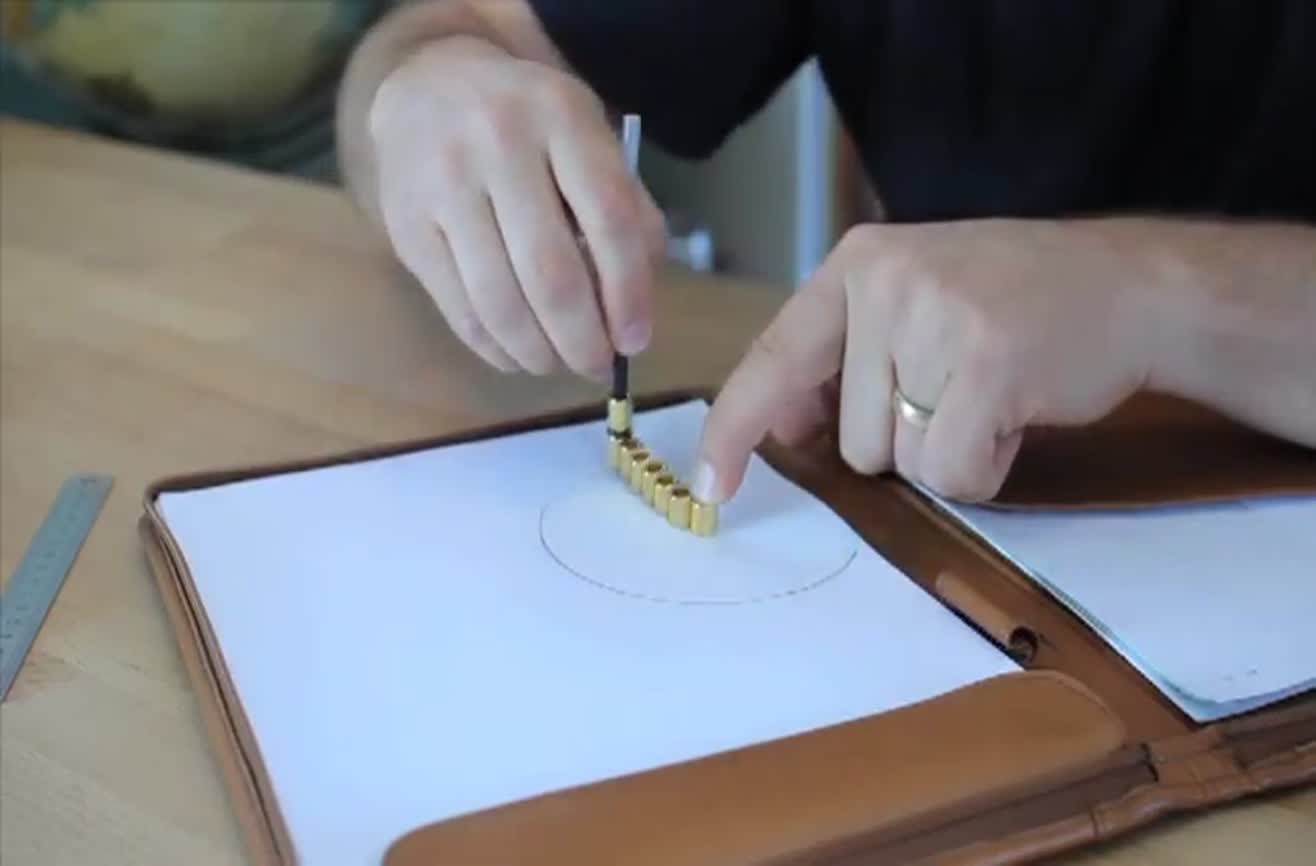 Polar Pen is a pen that can transform into endless possibilities.