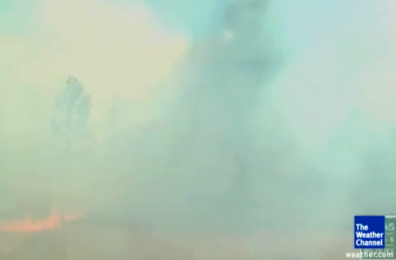 This is how fast Texas wildfires can move.