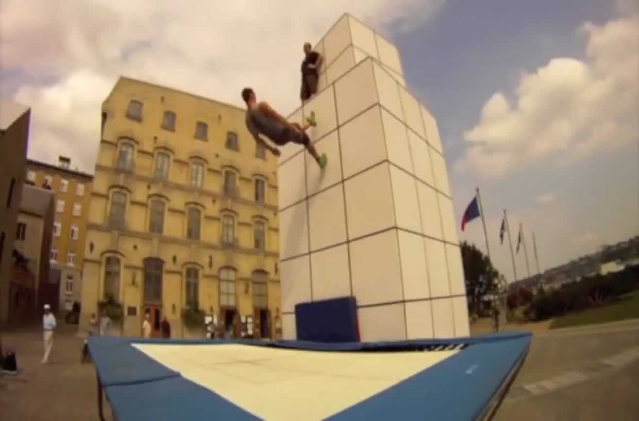 Trampoline wall, the next extreme sport.