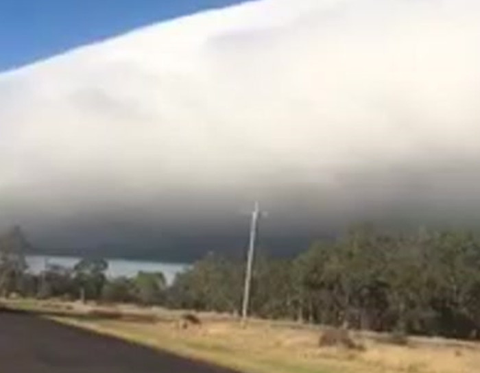 This rare roll cloud looks like something straight out of a sci-fi movie.