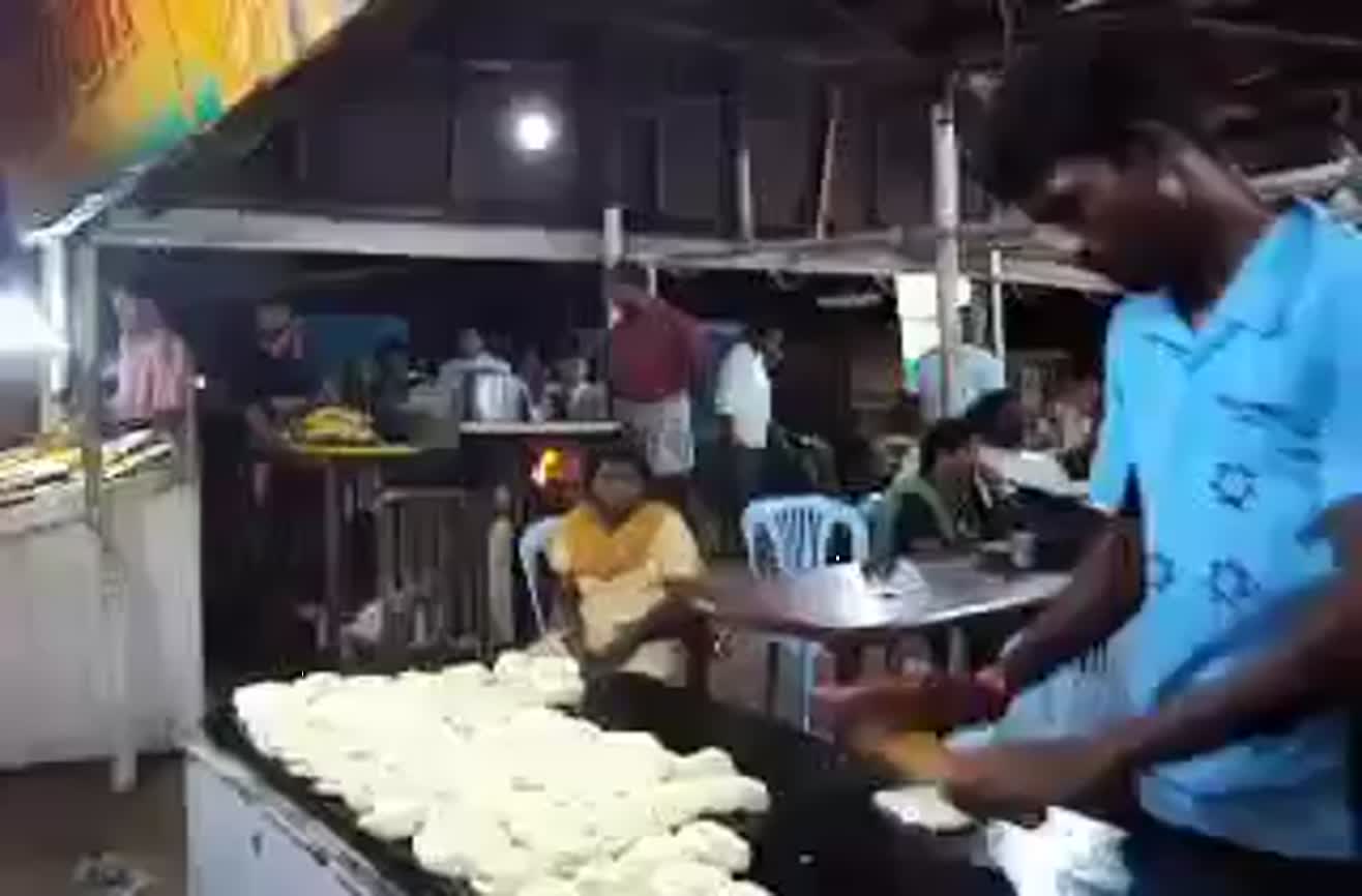 This is how an Indian kitchen works.