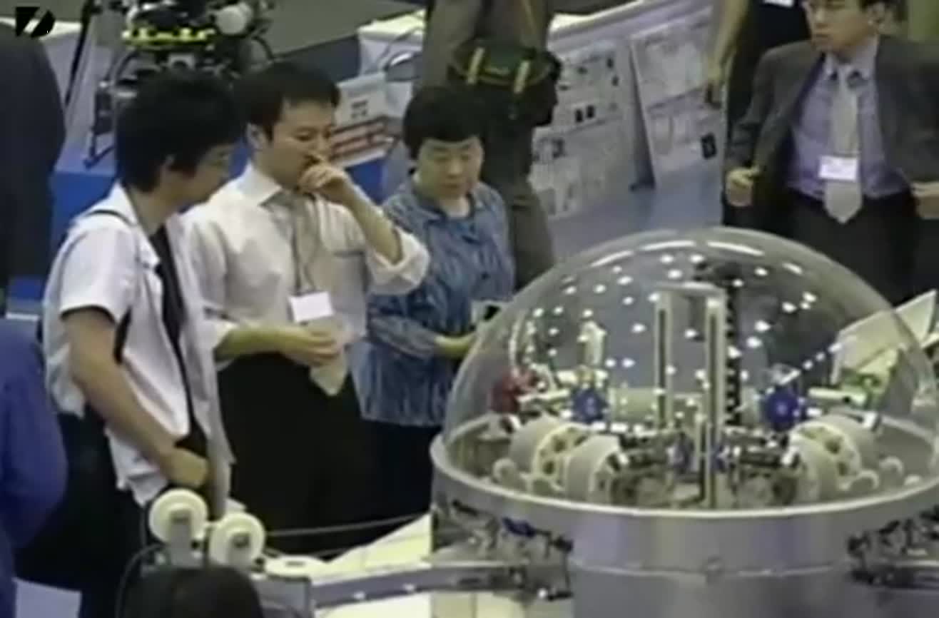 Japan: Robot rescue team.