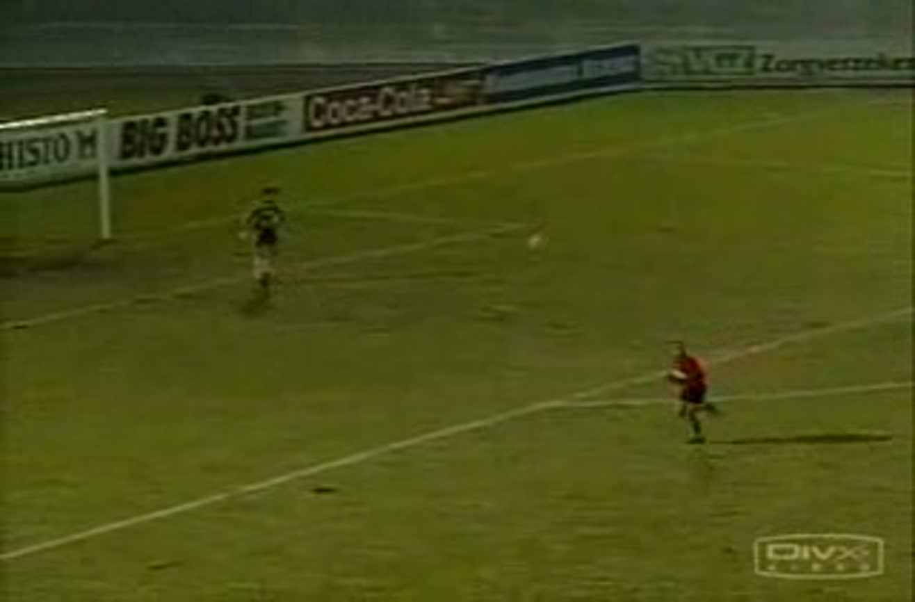 Soccer's worst goalies.