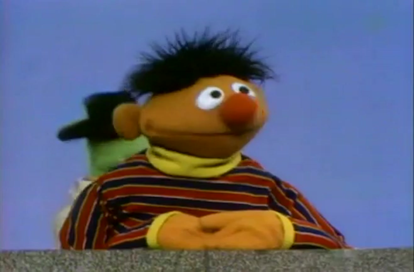 Old "Sesame Street" clip from 1971: Catchy song sung by Joe Raposo.