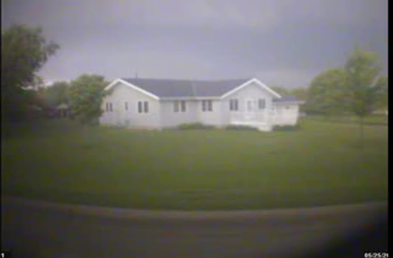 Tornado Vs House
