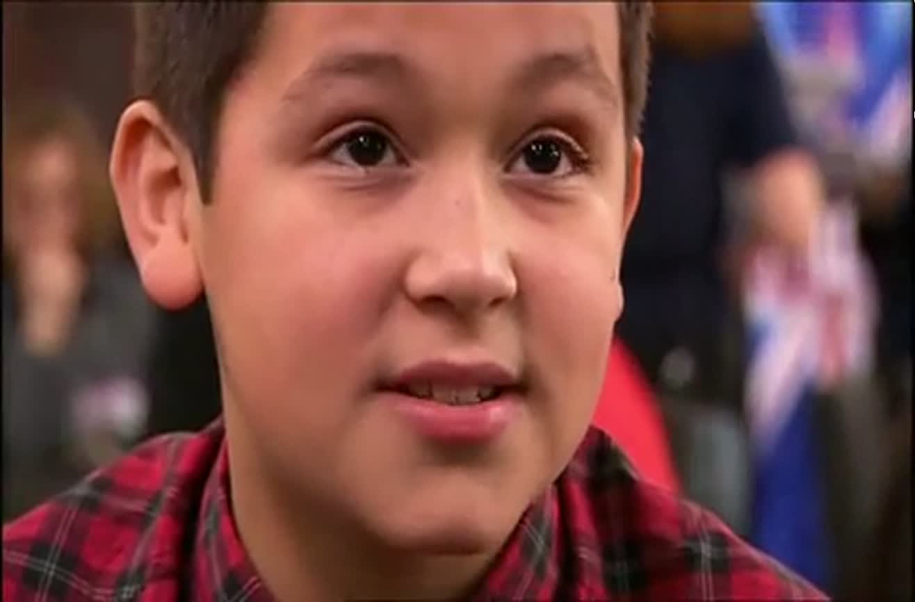 Unbelievable child singer.