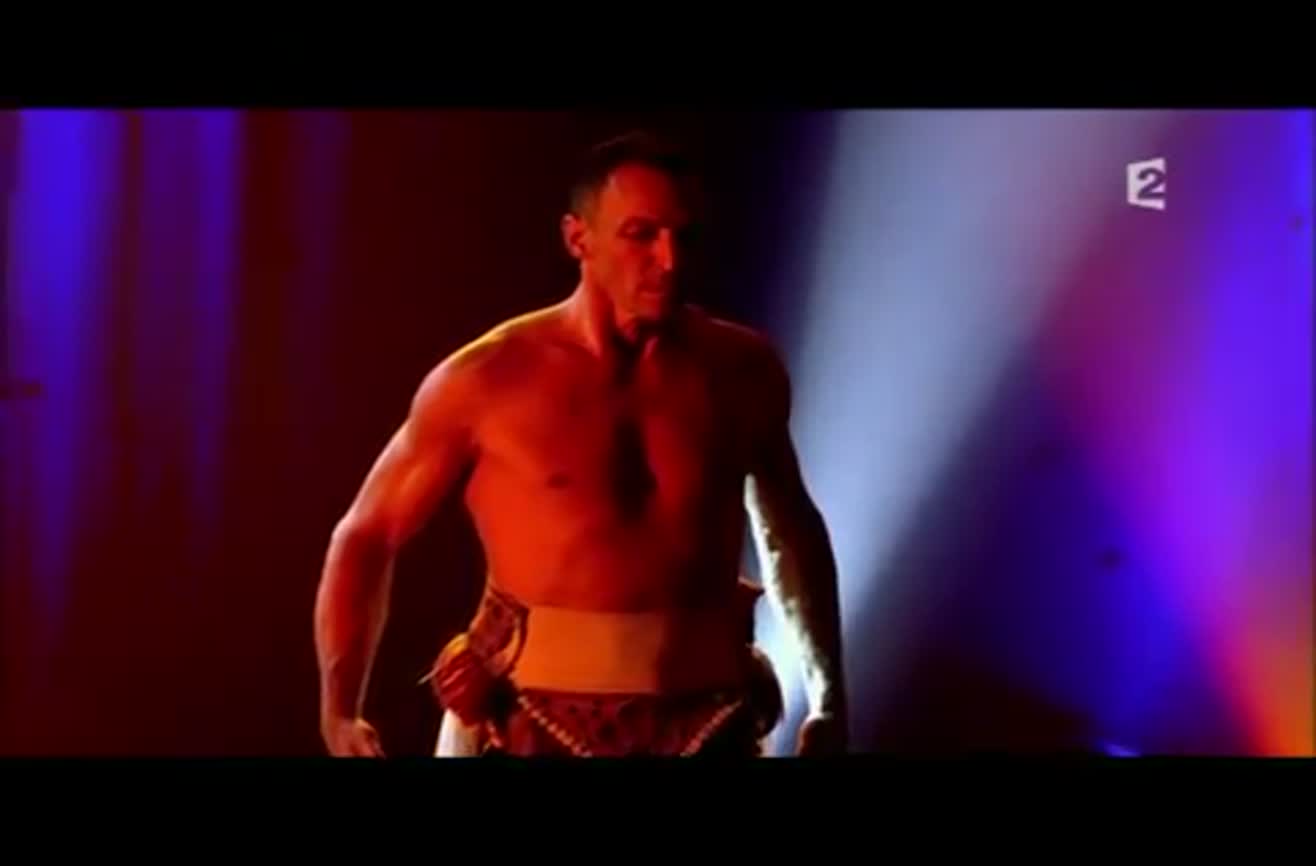 Insane stick balancing art.