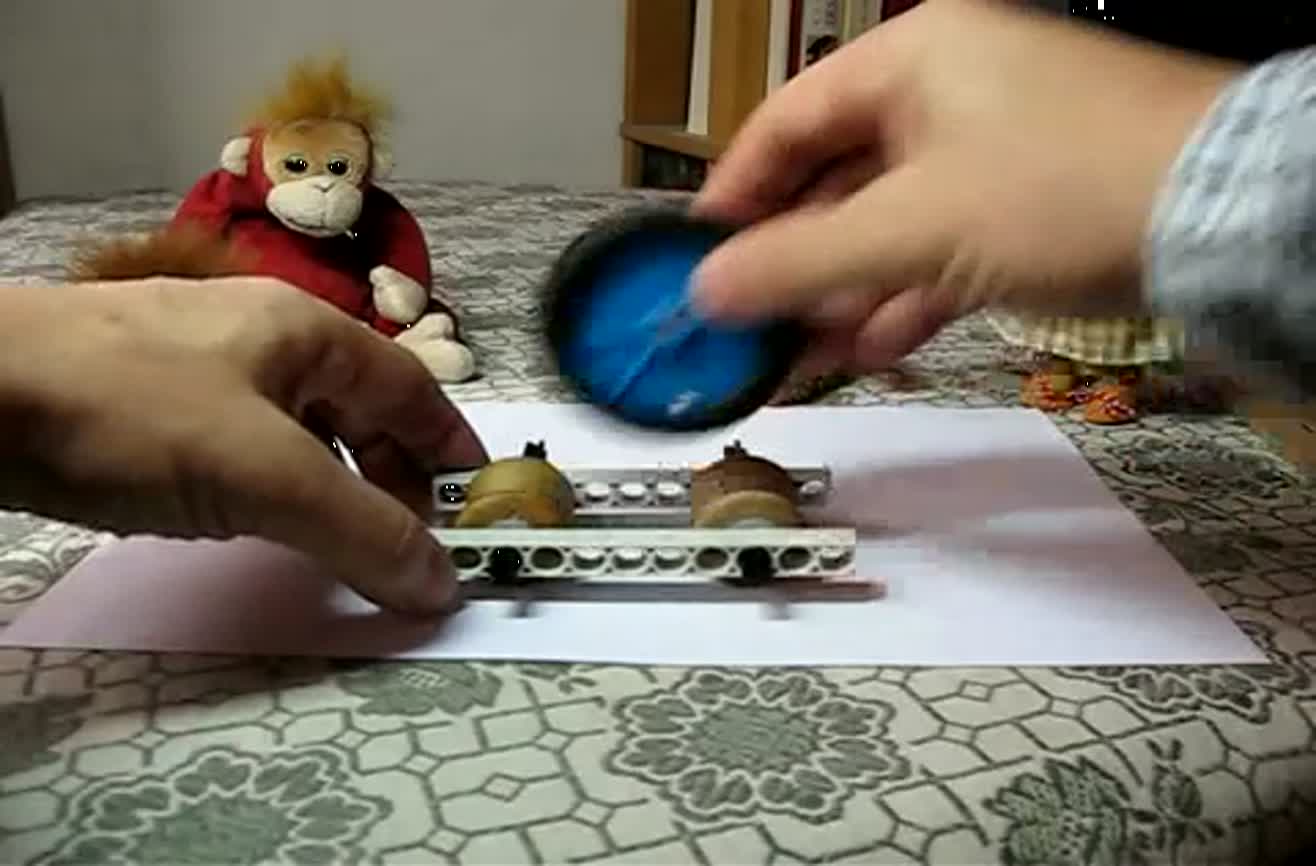 Mind-boggling ruler experiment.