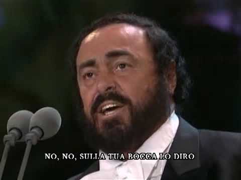 Pavarotti doing what he did best