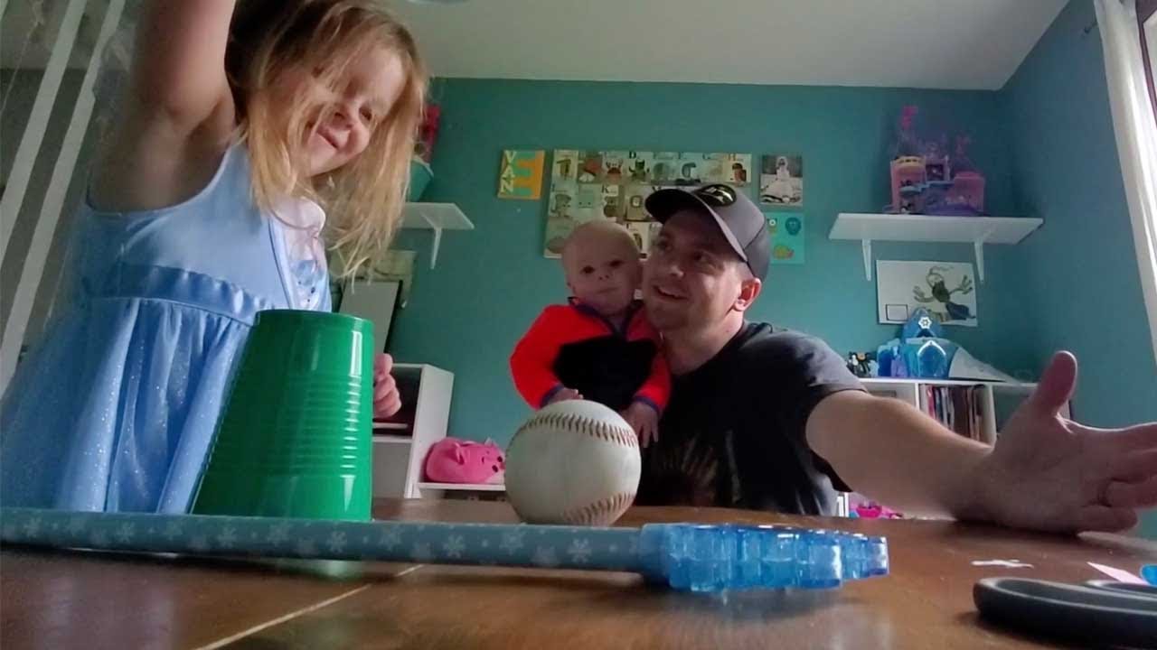 Dad fools daughter with her own magic trick