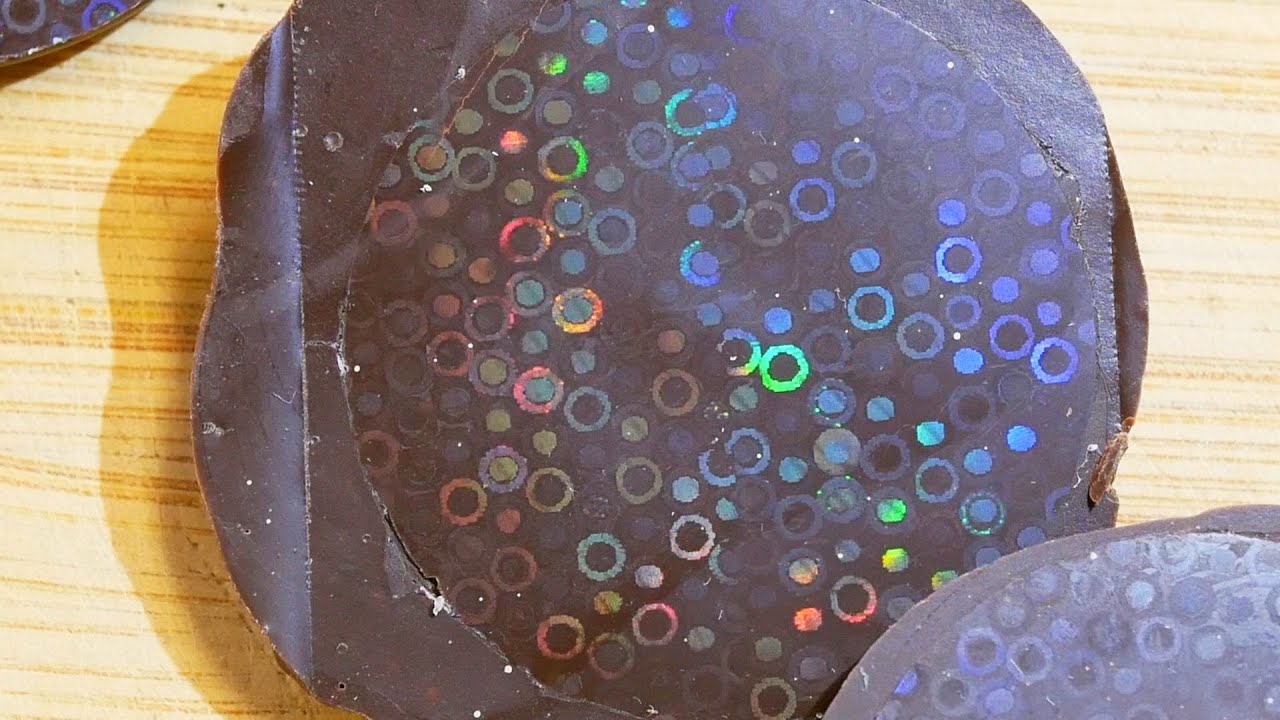DIY making holograms on chocolate