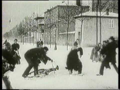 A charming remaster of the 1897 film ‘Bataille de Nege’ or ‘Snowball Fight’