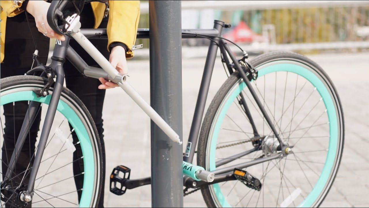 Clever way to lock your bike