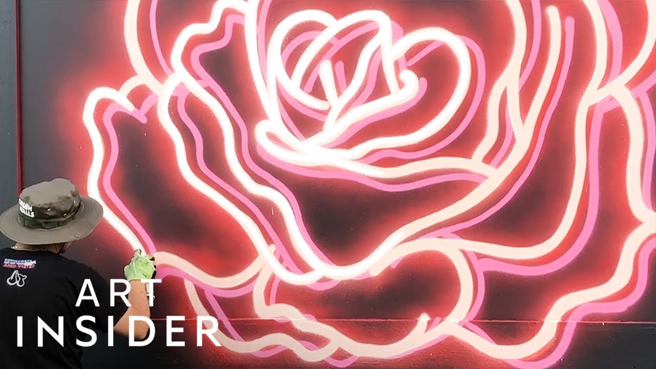 Creating the illusion of neon signs with spray paint