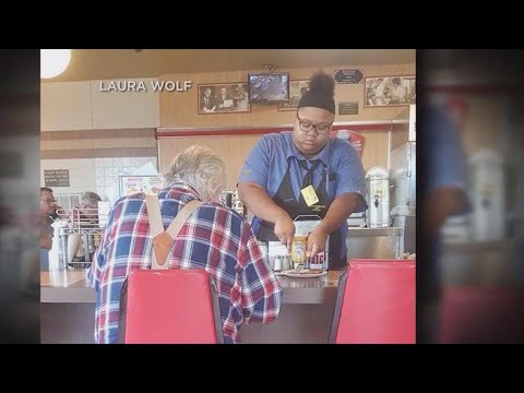 Waffle House server gets $16K scholarship after her act of kindness ...