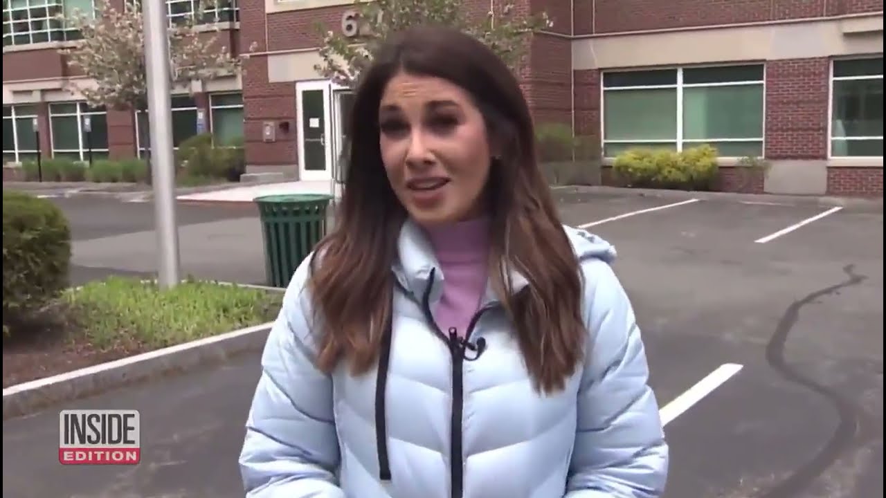 Reporter rescues stolen dog.