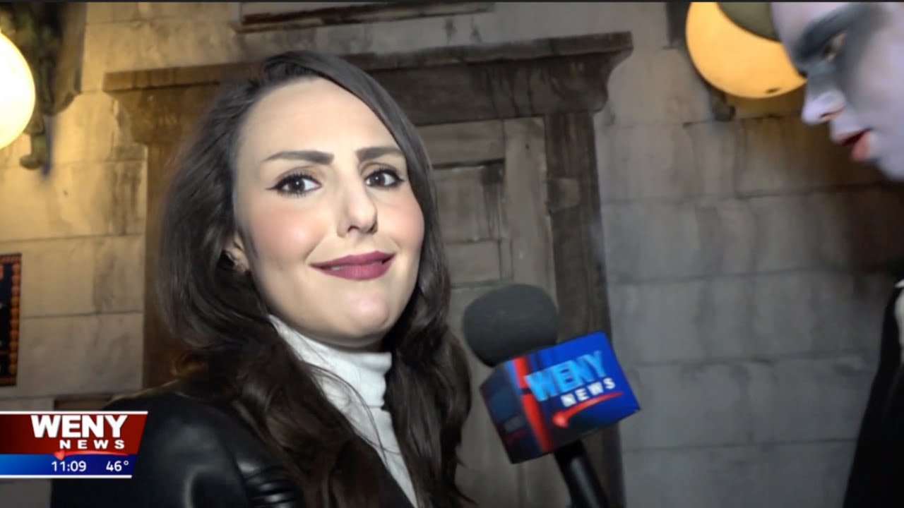 Cringe news reporter visits haunted house.