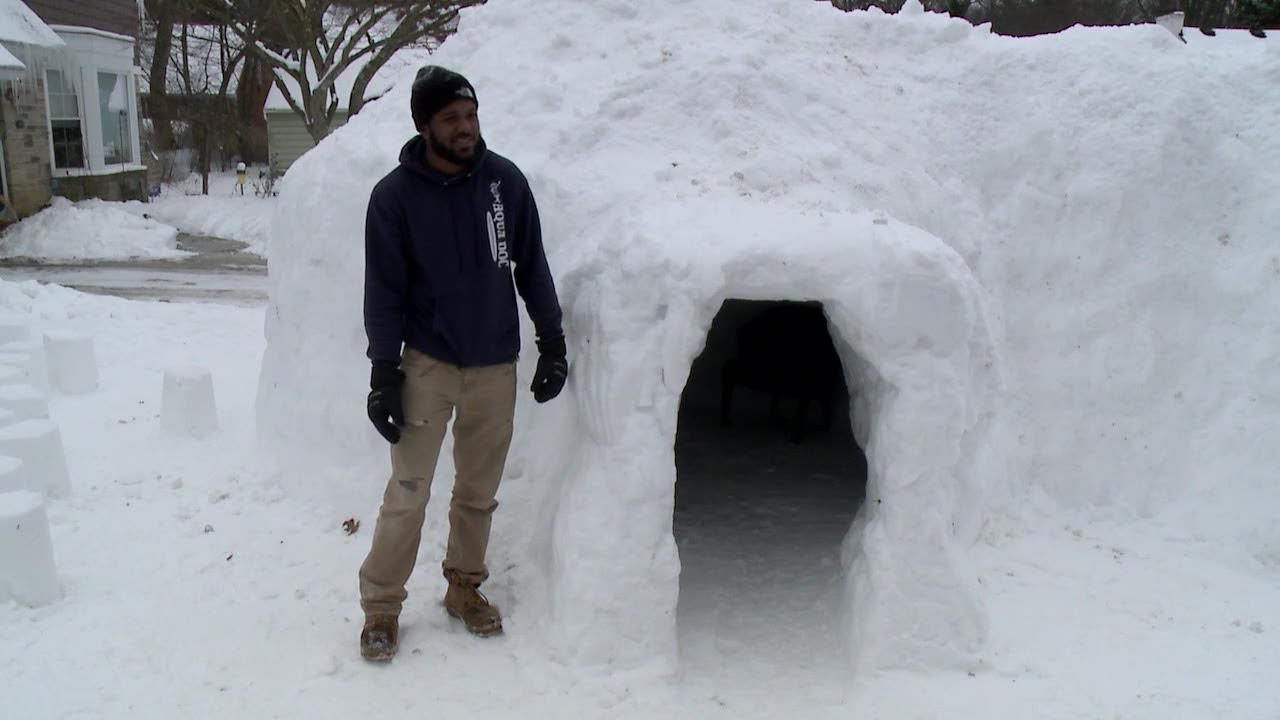 Man builds igloo mansion.