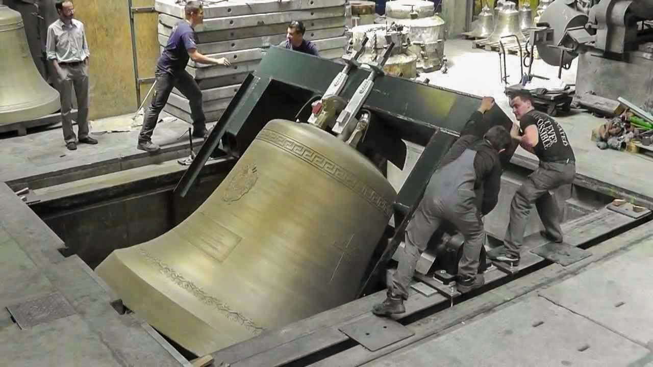 Ringing the heaviest bell on Earth.