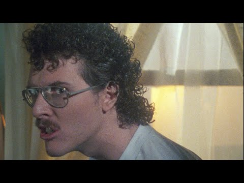Coverage take of Weird Al's 'Just Eat It' music video.