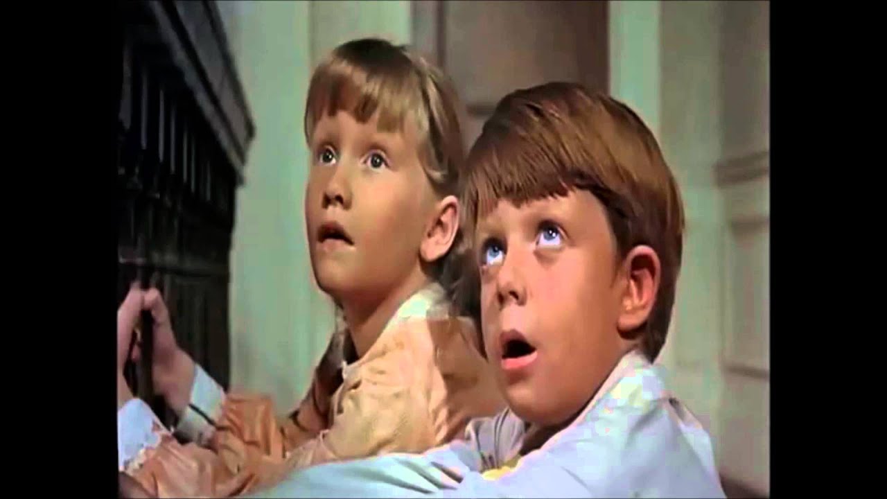 'Mary Poppins' recut as horror film trailer.