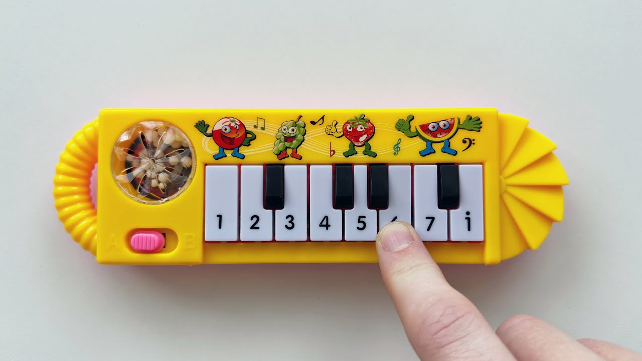 Playing meme song on $1 piano.