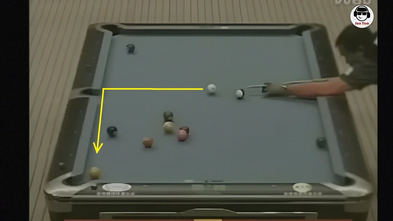 The smartest pool shot in history.